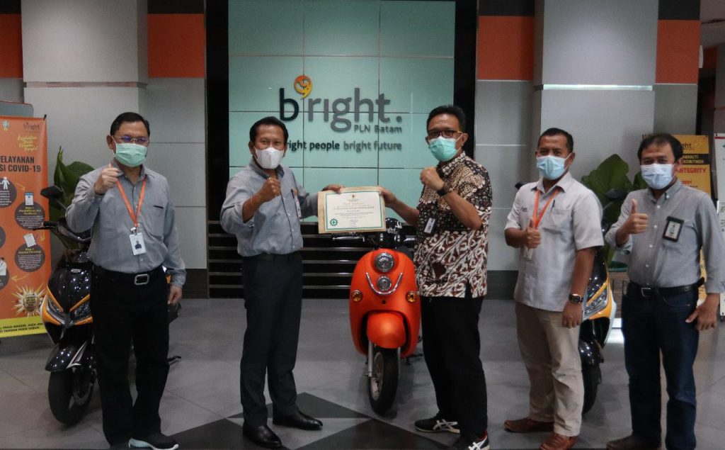 bright PLN Batam Raih Piagam Penghargaan Pencegahan dan Penanggulangan ...